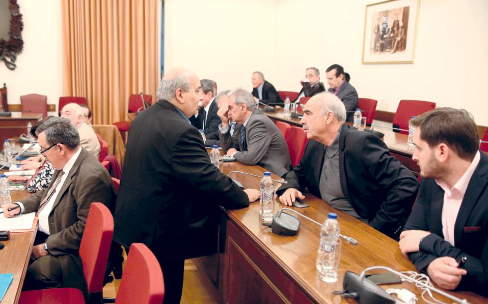 Λύση μετά την κυβερνητική αναδίπλωση για το ΕΣΡ - ΟΛΕΣ ΟΙ ΕΙΔΗΣΕΙΣ ΑΠΟ ...